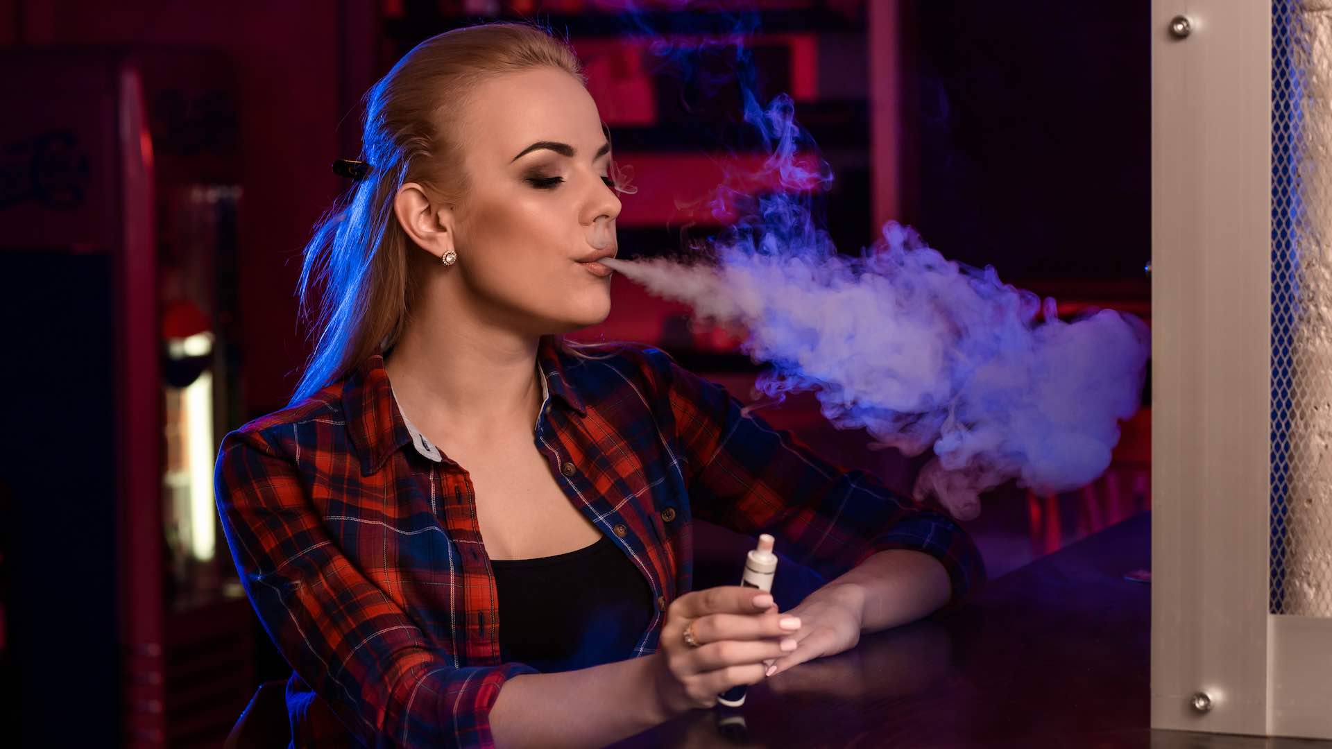 Vaping's growing threat to public health - Arab Frontier